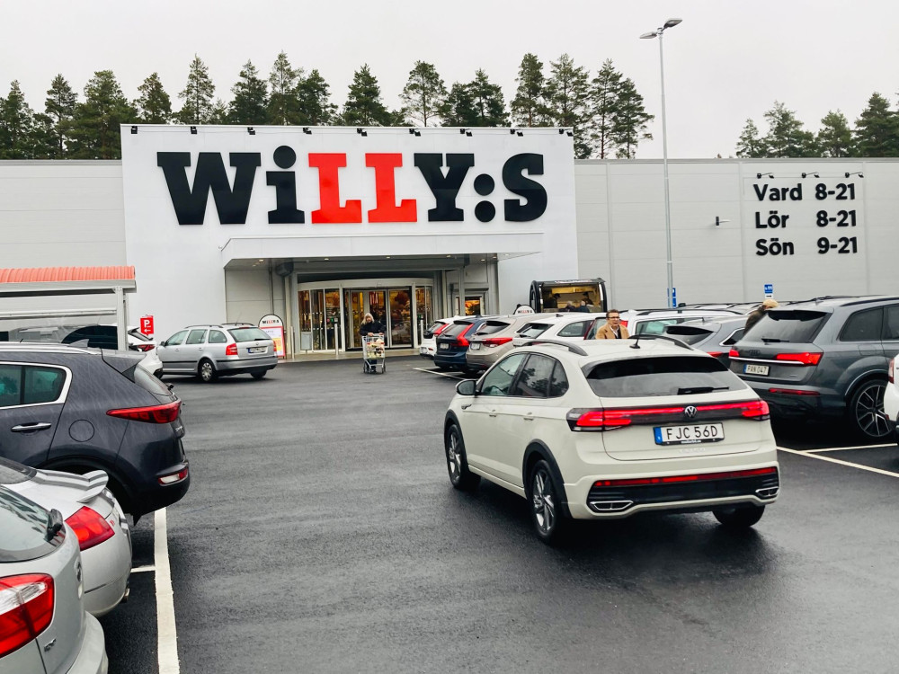 Willys har öppnat i Kumla, “nu måste alla steppa upp” - Sydnärkenytt