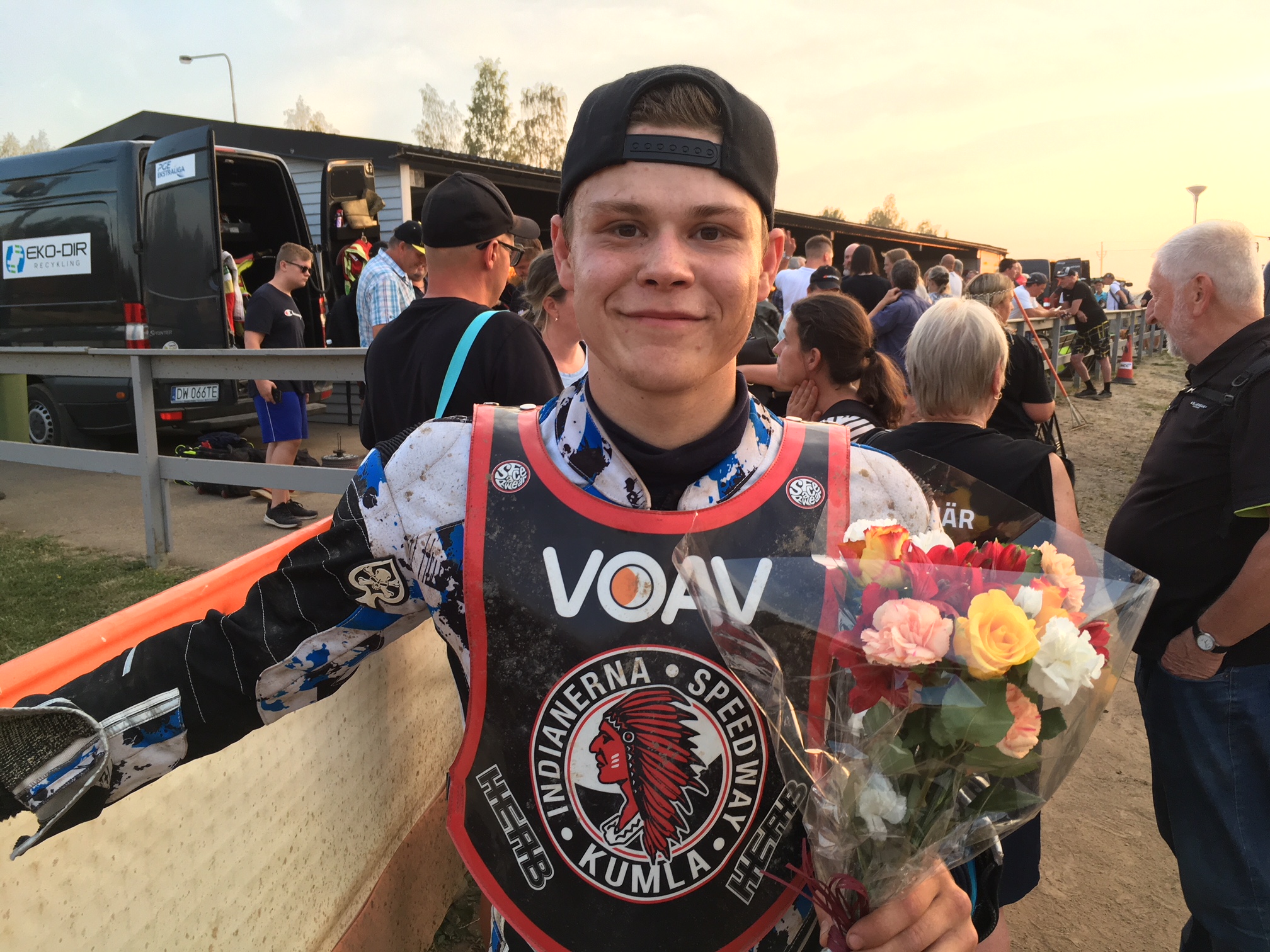 Selvin kvar i Indianerna - Sydnärkenytt